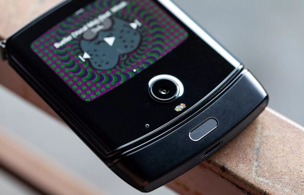 Motorola Razr dobrável é lançado; confiram os detalhes | Tekimobile
